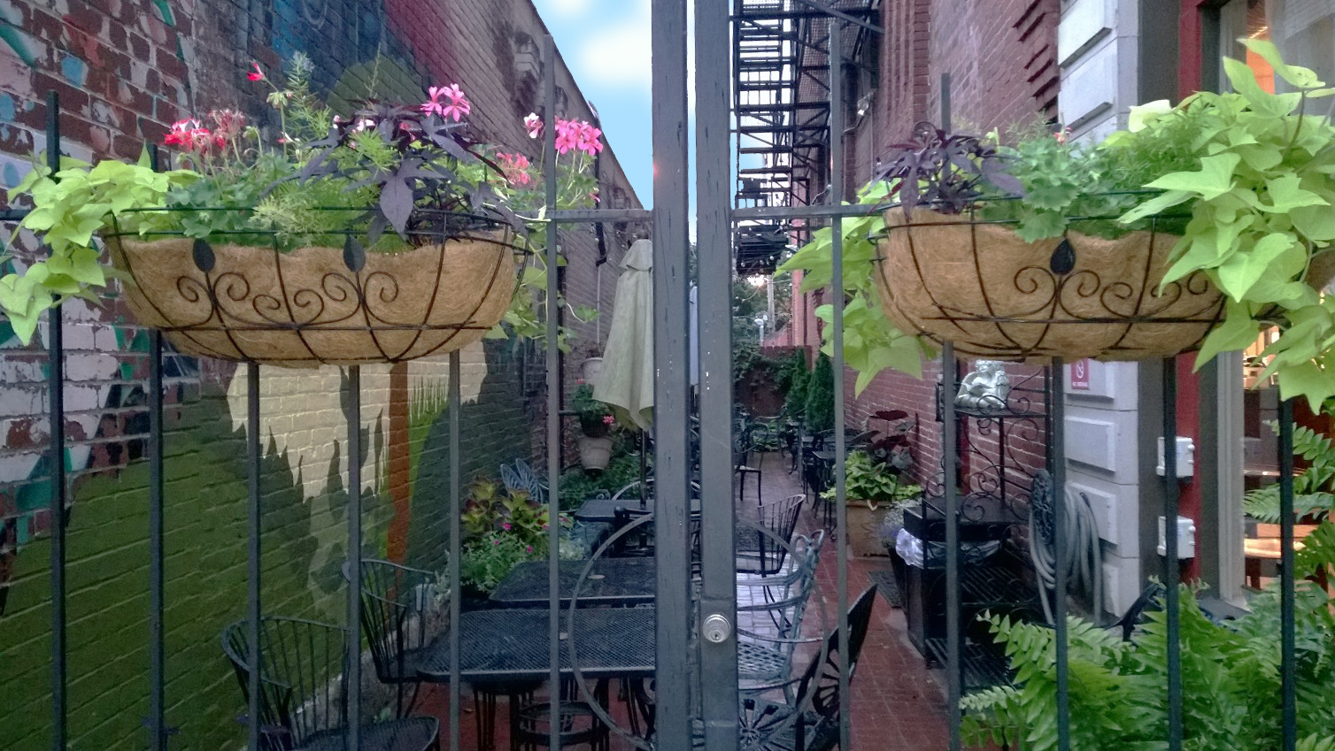 Bistro To Go & Company | Best Pittsburgh Caterer and Bistro Restaurant